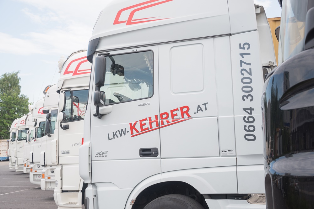 Unternehmen | LKW Kehrer aus Oberösterreich - Containertransporte ...